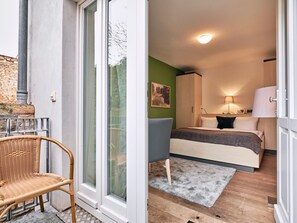 Secretária, Wi-fi grátis