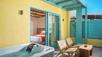 Lux Suite with Outdoor Jacuzzi | Banheira de hidromassagem