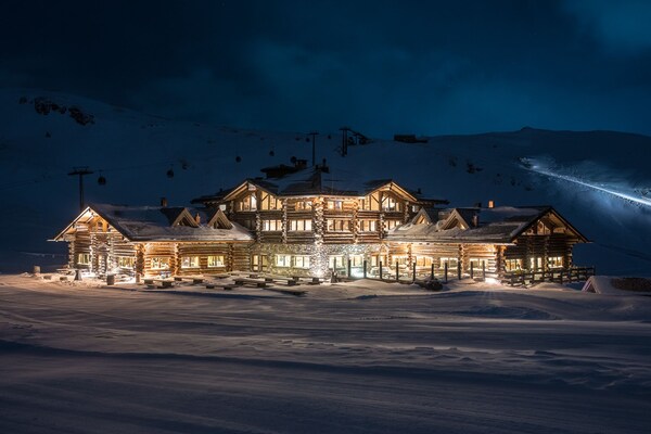 Sunny Valley Mountain Lodge - Sondrio