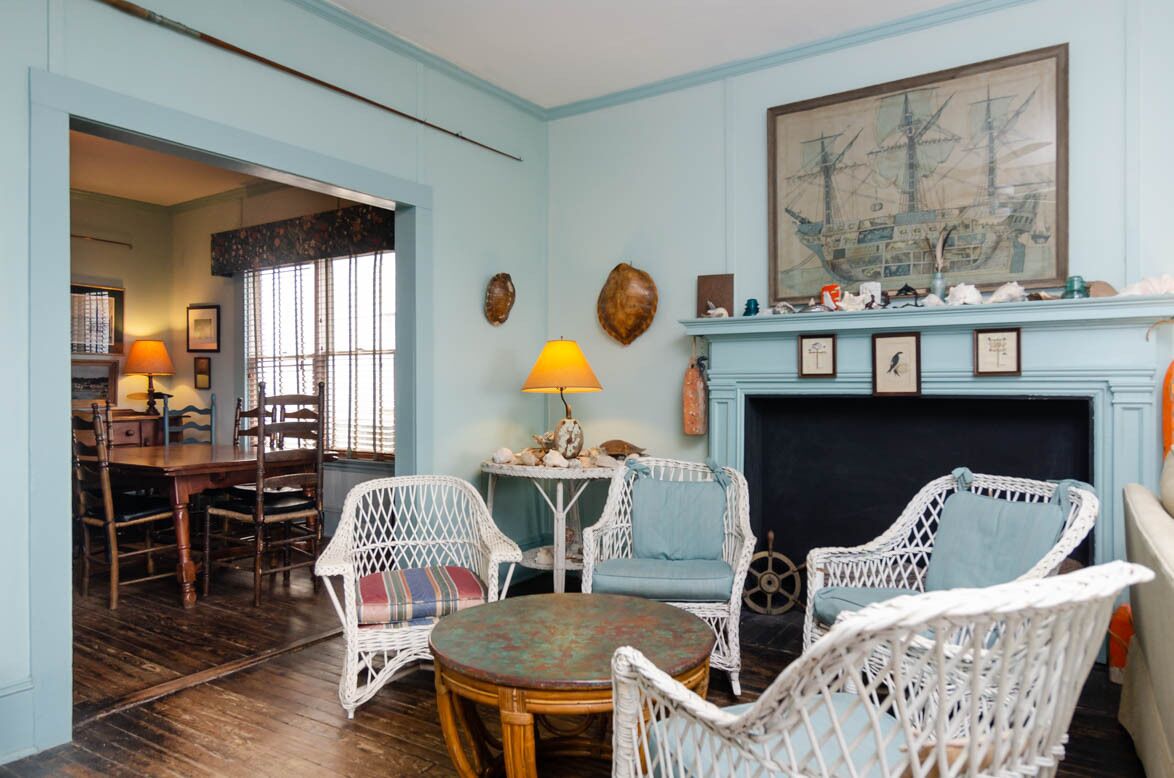 Charming Beachfront Cottage On Historic Registry - Wilmington, NC