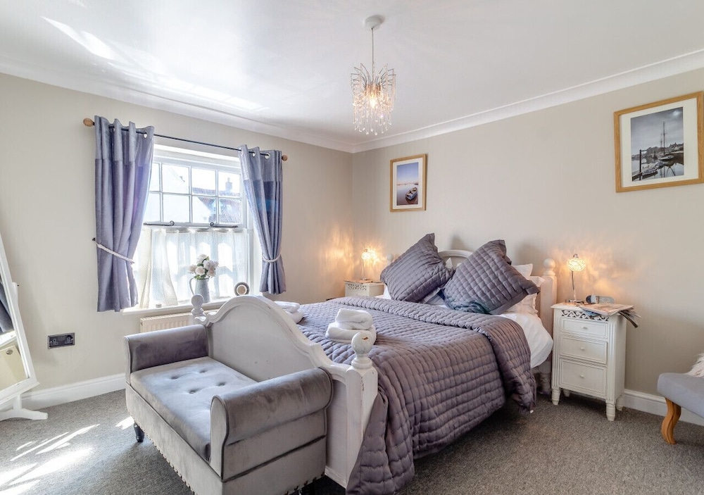 Stonehills Cottage - Two Bedroom House, Sleeps 4 - Holkham