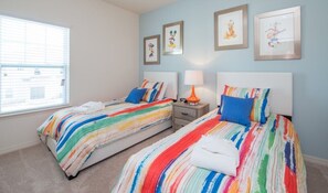 4 quartos, Wi-fi grátis, roupa de cama fornecida 