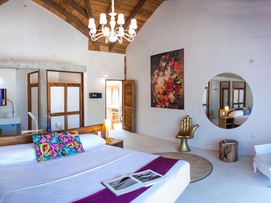 Quarto Duplo Deluxe, 1 cama king-size (Sebastian) | Cofre com capacidade para portátil, Wi-fi grátis