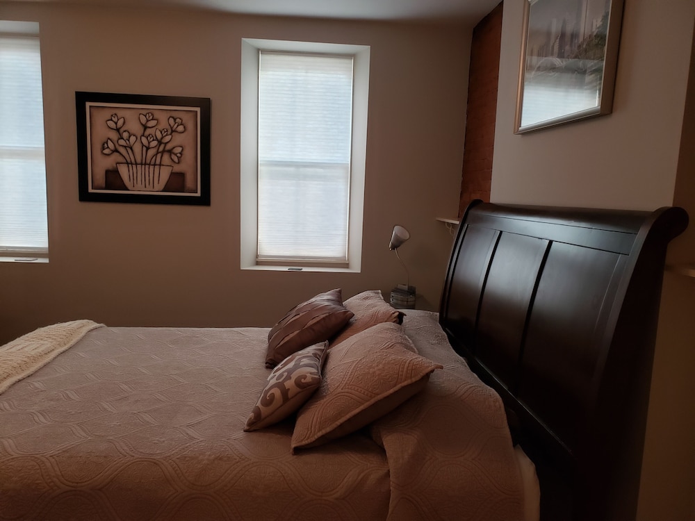 Private Luxury Apartment In The Heart Of The City - Rochester, NY
