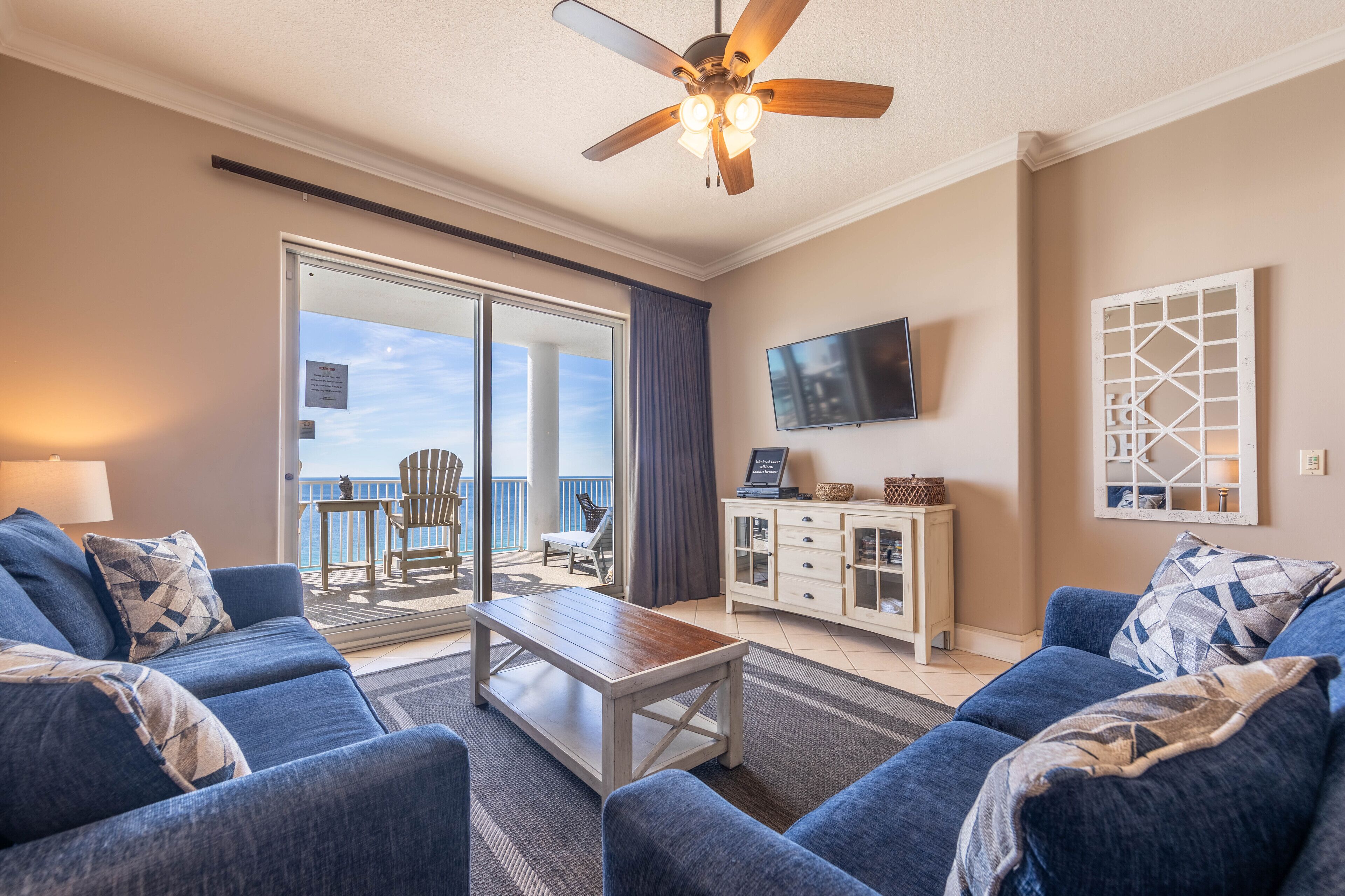 Renovated 19th Floor 4br 4ba @ The Ocean Ritz!!! W/beach Chairs!! - Panama City Beach, FL