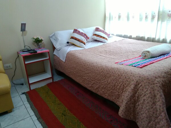 Shanell House - Hostel - Cusco