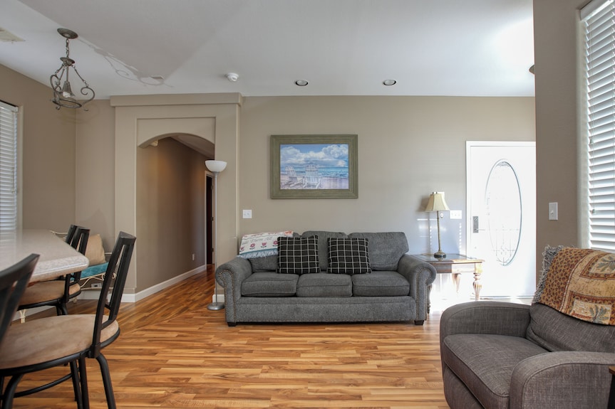 195 Main: 2 Dormitorios, 2 Baños Condominio En Pismo Beach, Capacidad Para 6 - San Luis Obispo, CA