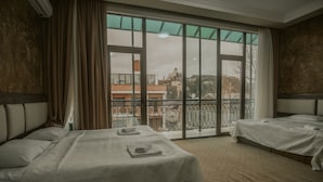 Quarto Quádruplo Básico