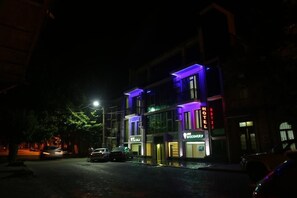 Fachada da propriedade