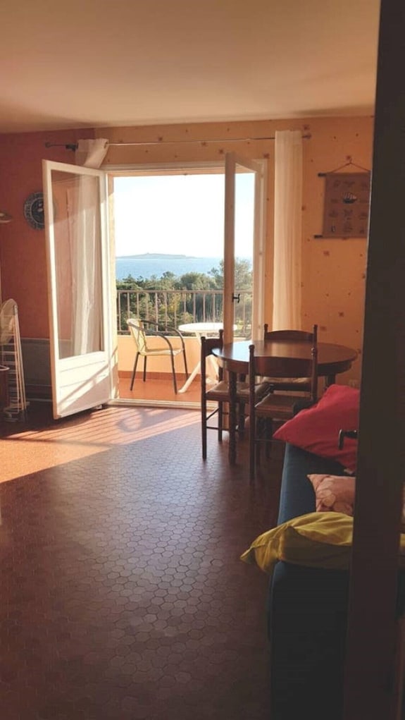 Appart 2* Pour 4 Vue Mer,accès Piscine, Parking - 뽀흑끄홀르 섬