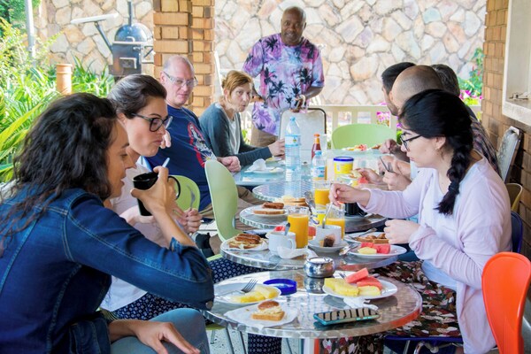 Samweb Bed And Breakfast - Kampala