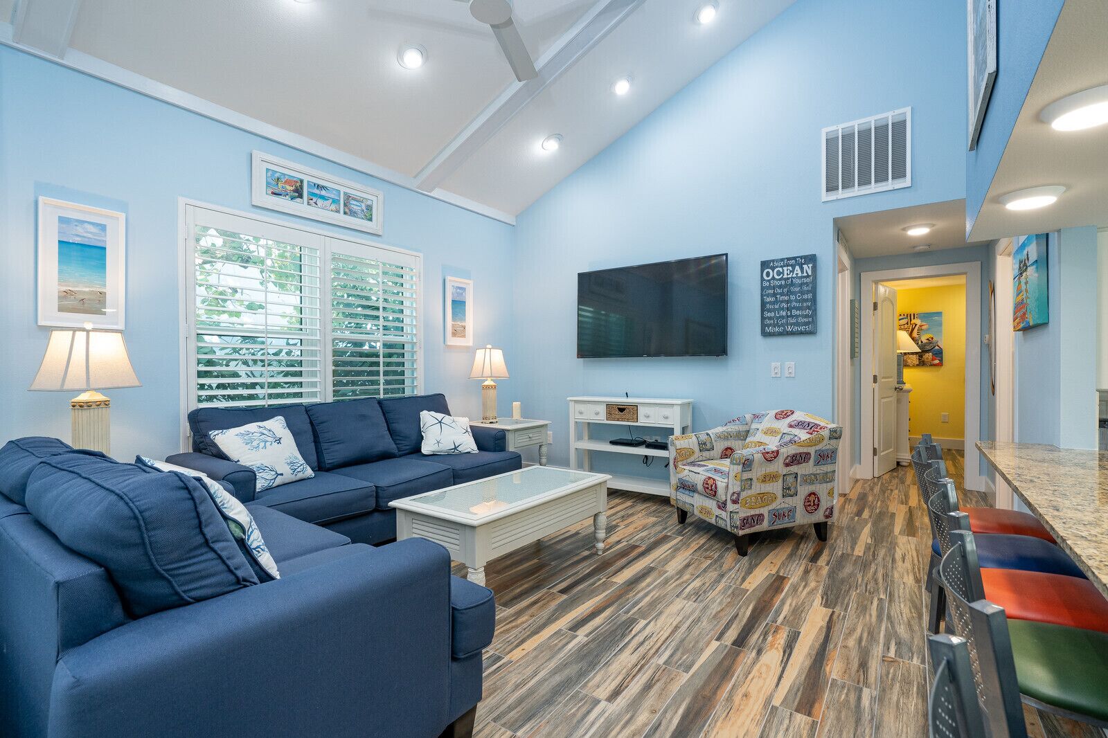 Duplex Dentro De Los 100 Pasos De La Arena. - Holmes Beach, FL