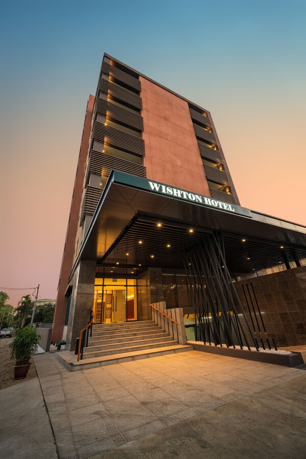 Wishton Hotel Yangon - Yangon