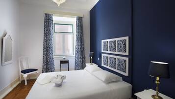 Quarto Clássico com Cama de Casal | Berços/camas para crianças grátis, camas desdobráveis