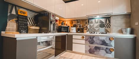 Uma chaleira elétrica