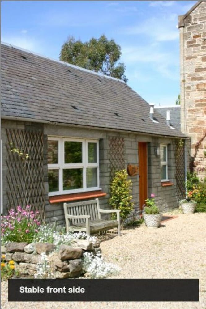 Stable Cottage By The Sea And Town Of Ayr - Ayr
