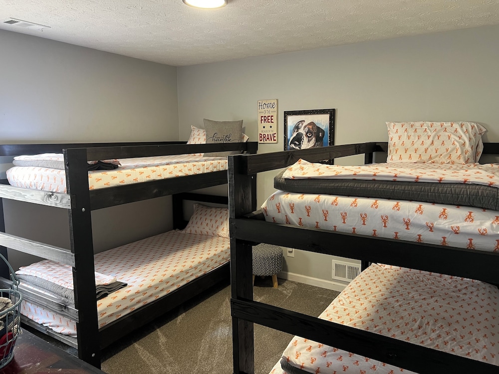Lakepoint Sports Cartersville Bunkhouse - Acworth