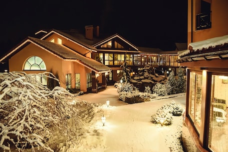 Exterior. SPA Hotel Respect