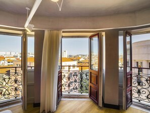 Individualmente decorados, individualmente mobiliados, escrivaninha