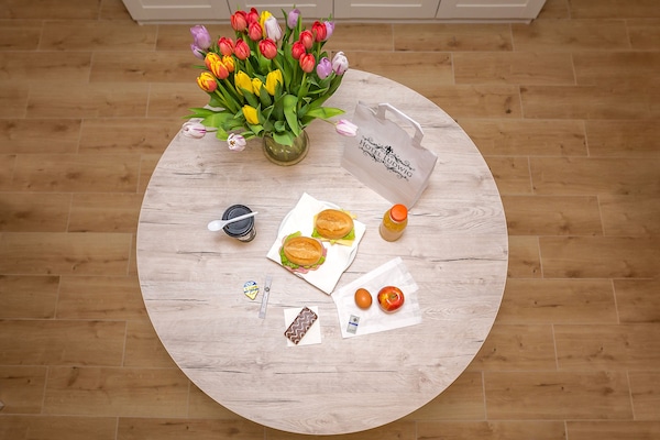 Pequeno-almoço continental diário (12.50 EUR por pessoa)