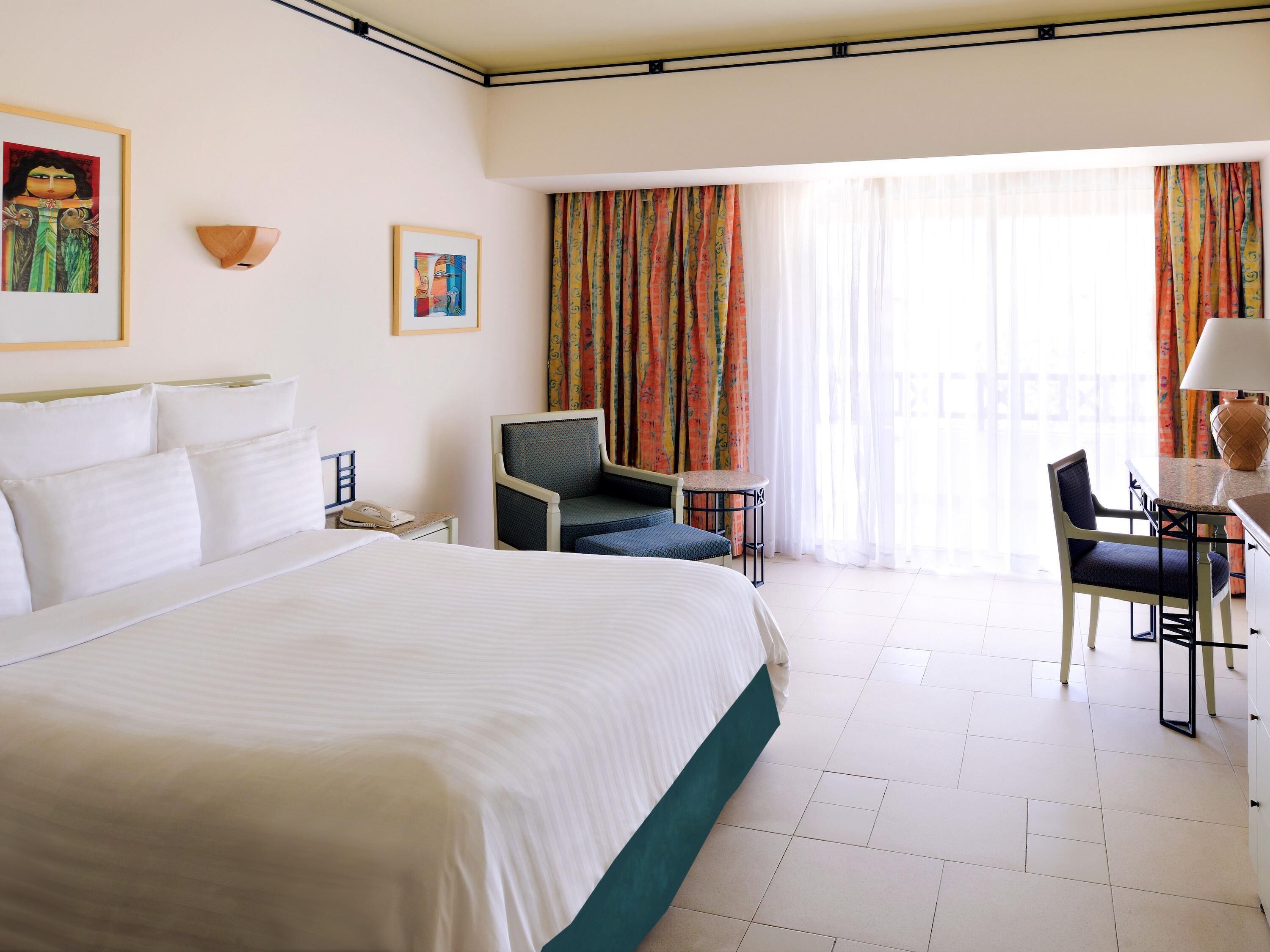 Suite Júnior, 1 cama de casal | Minibar, cofre no quarto, ferro/tábua de engomar, Wi-fi grátis 