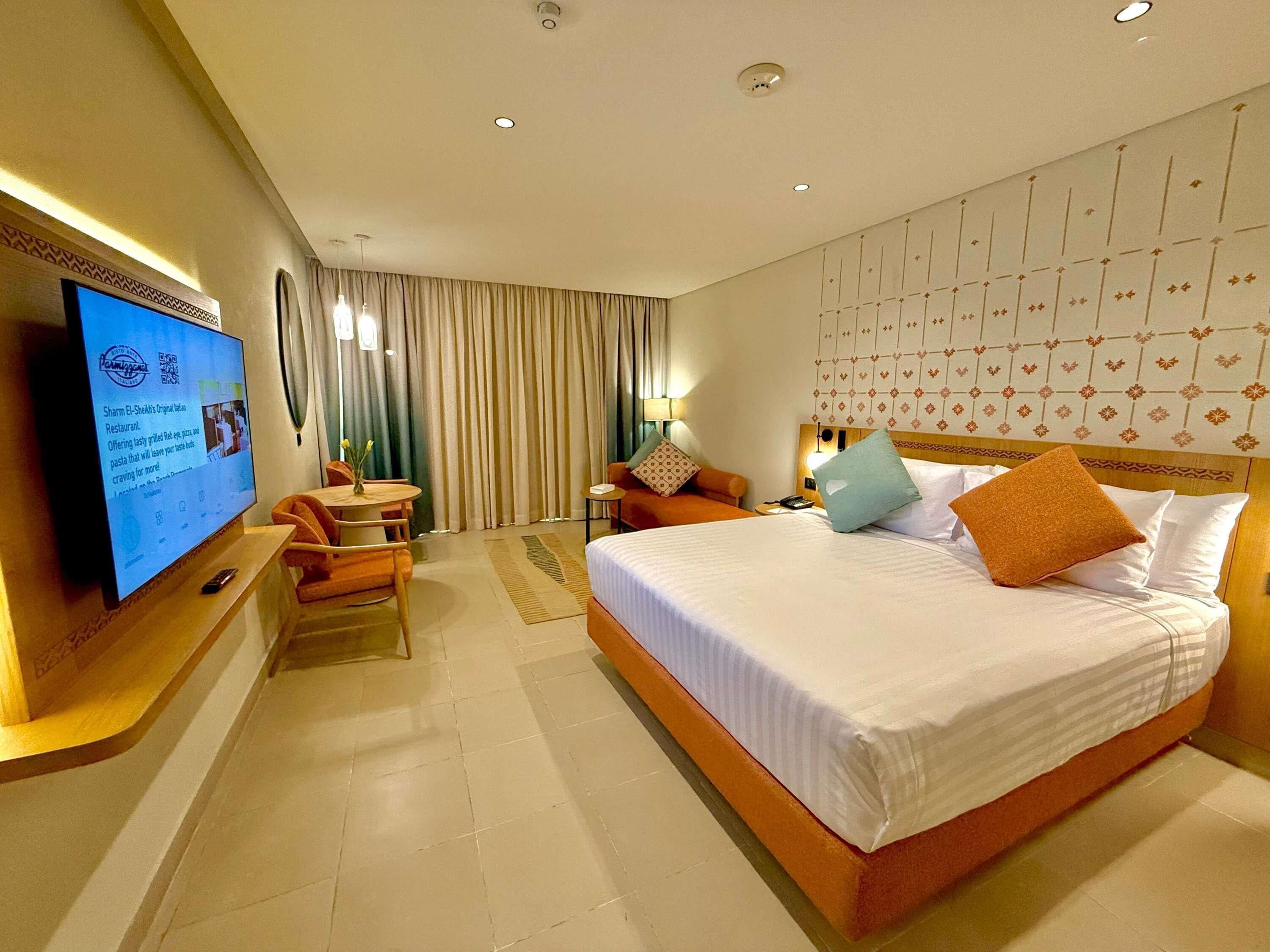 Quarto Superior, 1 cama king-size, vista para o mar (Beach side) | Minibar, cofre no quarto, ferro/tábua de engomar, Wi-fi grátis 