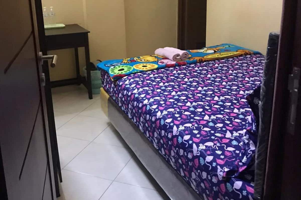 Wi-fi grátis, roupa de cama fornecida