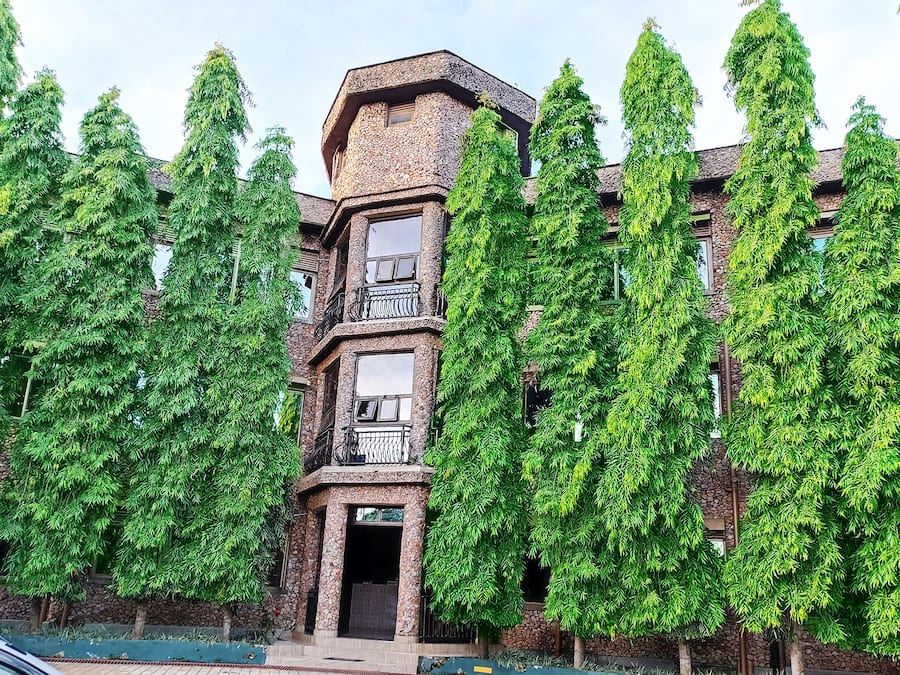 Fachada da propriedade