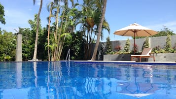 Piscina exterior