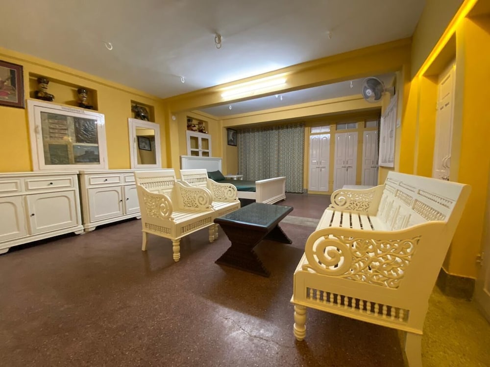 Traditional Courtyard Haveli Near Historic Places And In Heart Of The Pink City - Jaipur