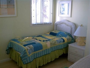 Casa de Férias, 4 quartos | 4 quartos, com decoração personalizada, com mobília individualizada 