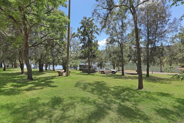 Reflections Lake Glenbawn - Holiday Park - Hunter Region