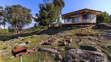 Casa de Campo Económica (Sleeps 6) | Vista para o jardim