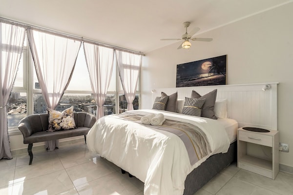 Ashley On The Beach - Ciudad del Cabo