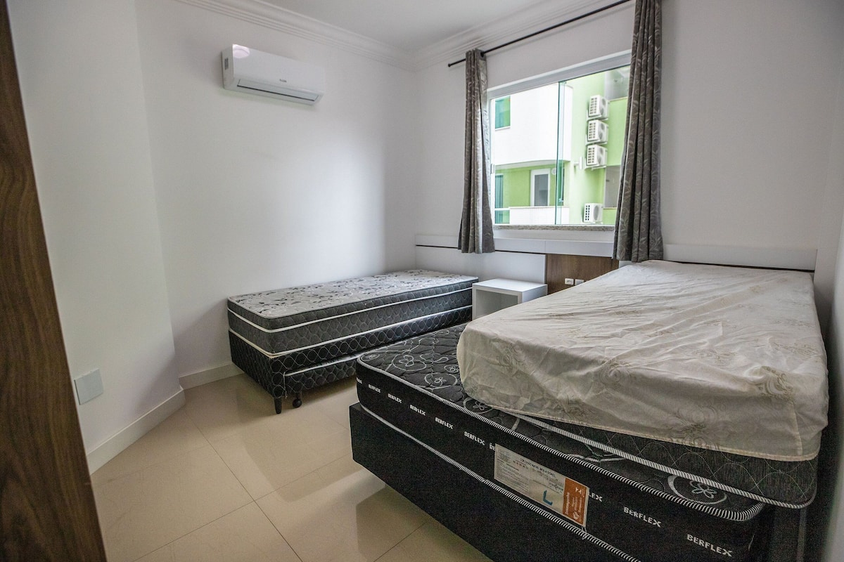 Apartamento | 2 quartos, espaço de trabalho para notebook