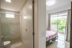 Apartamento | 2 quartos, secretária adequada para computadores portáteis 