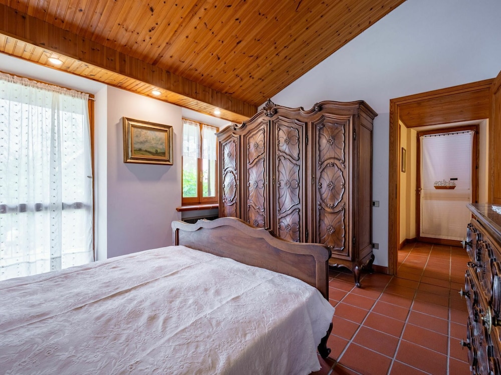 Wonderful Private Villa For 6 Guests With Wifi, Tv, Terrace, Pets Allowed And Parking - Bergamasco
