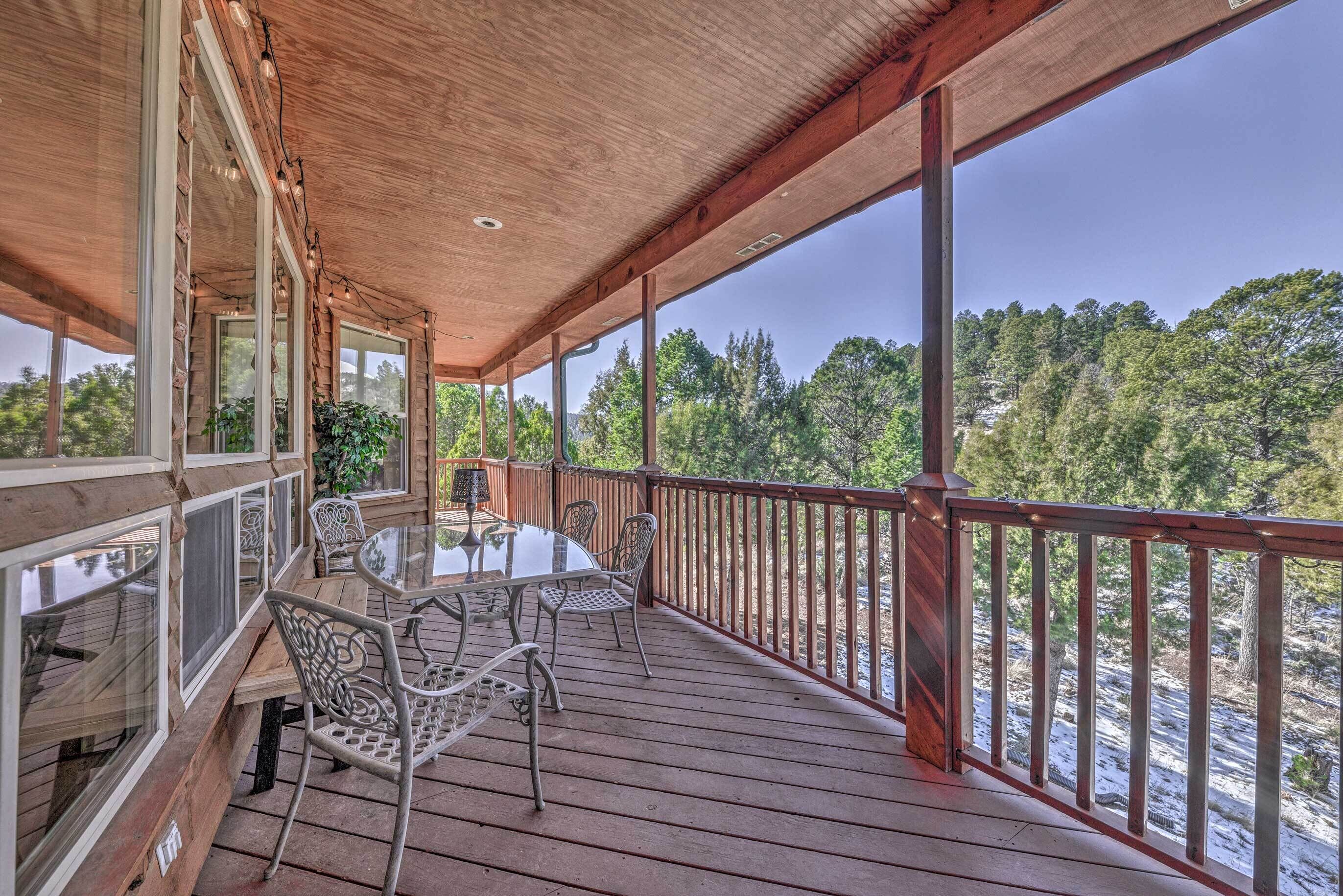 Cozy Ruidoso Digs by Downtown, 19 Mi to Ski Apache - Ruidoso | Vrbo