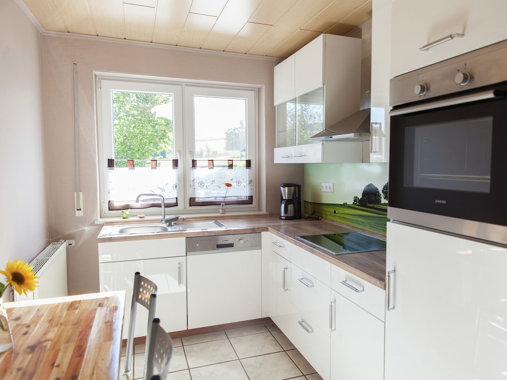 Quiet Apartment Along A Stream In Halenfeld - Saint-Vith