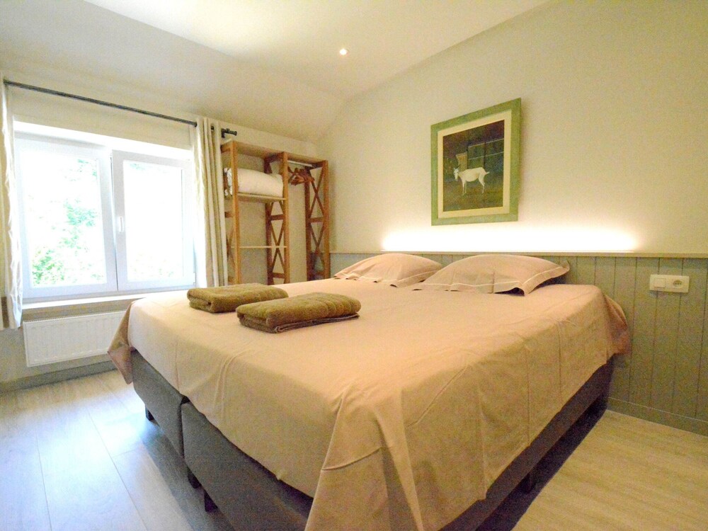 Child Friendly Holiday Home In Bouillon Near River - Bouillon