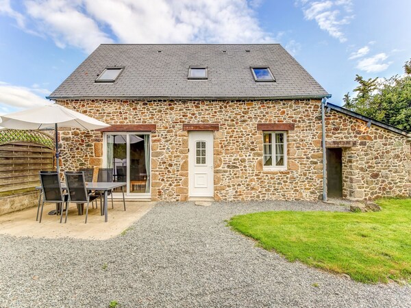 Family Country Cottage In Brainville - Coutances