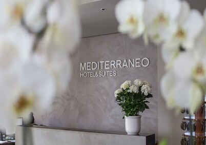 Mediterraneo Hotel & Suites