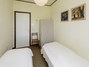 Casa | 3 quartos, individualmente mobiliados