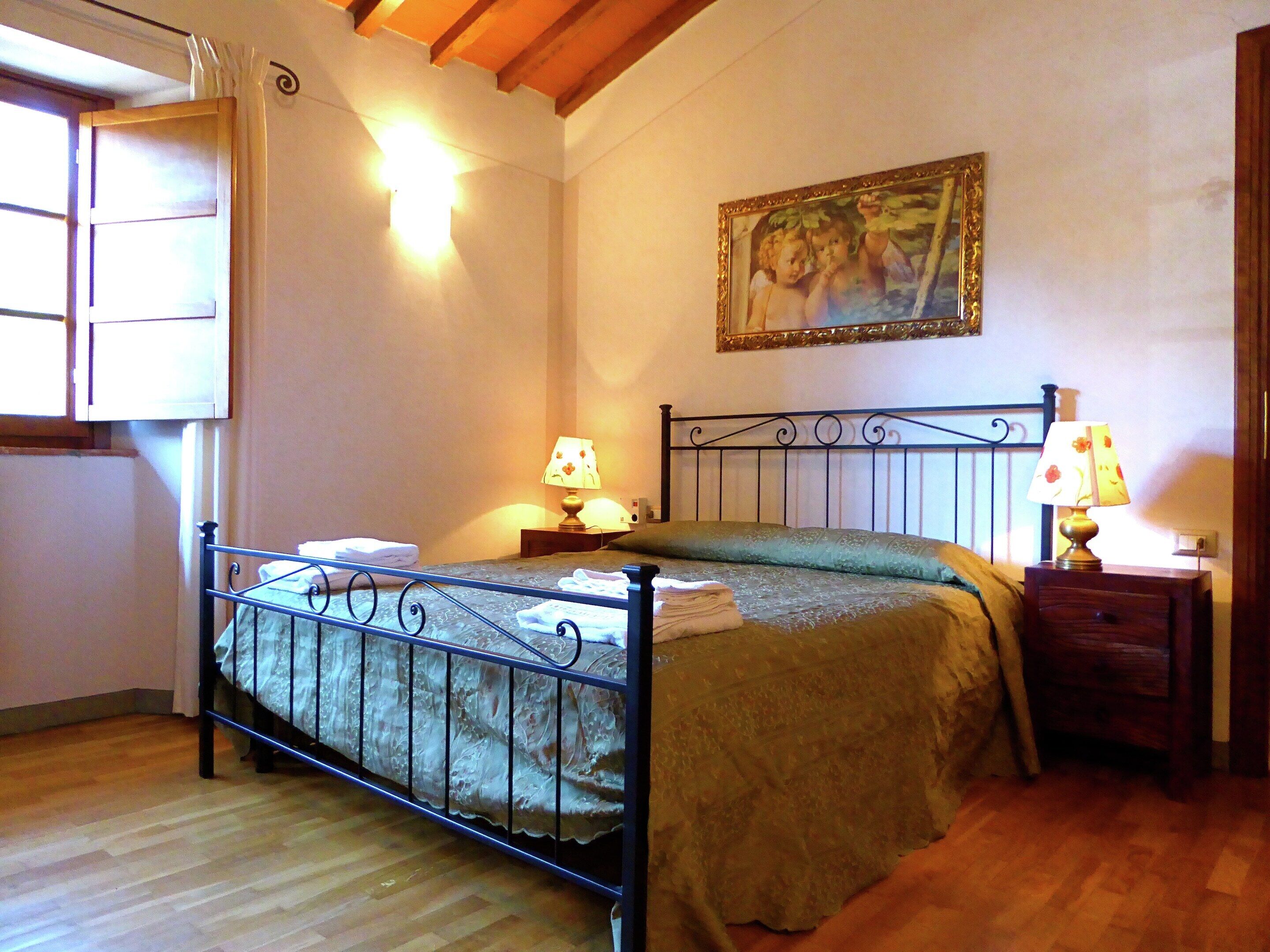 Casa | 2 quartos, com mobília individualizada, roupa de cama fornecida 