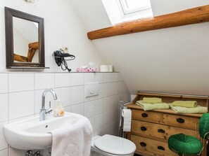 Apartamento | Banheiro | Secador de cabelo 