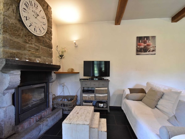 Cottage With Bubble Bath - Belgium