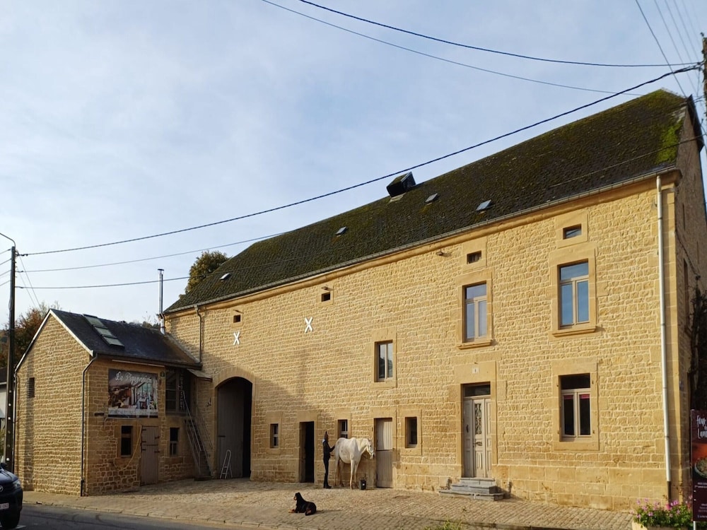 Comfortable Cottage In Lamorteau With Garden - Bélgica