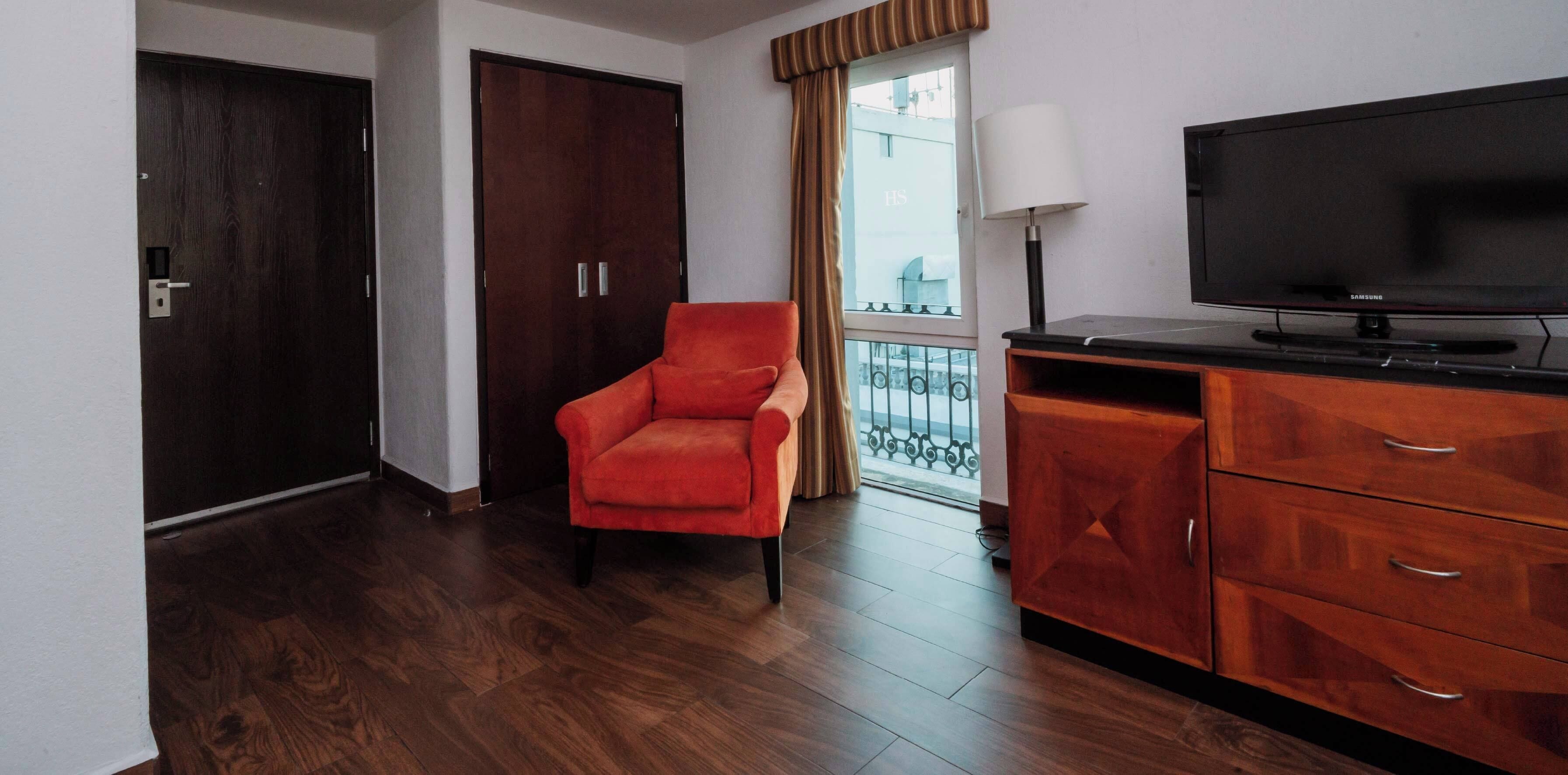 Ferros/tábuas de passar roupa, Wi-Fi de cortesia, roupa de cama