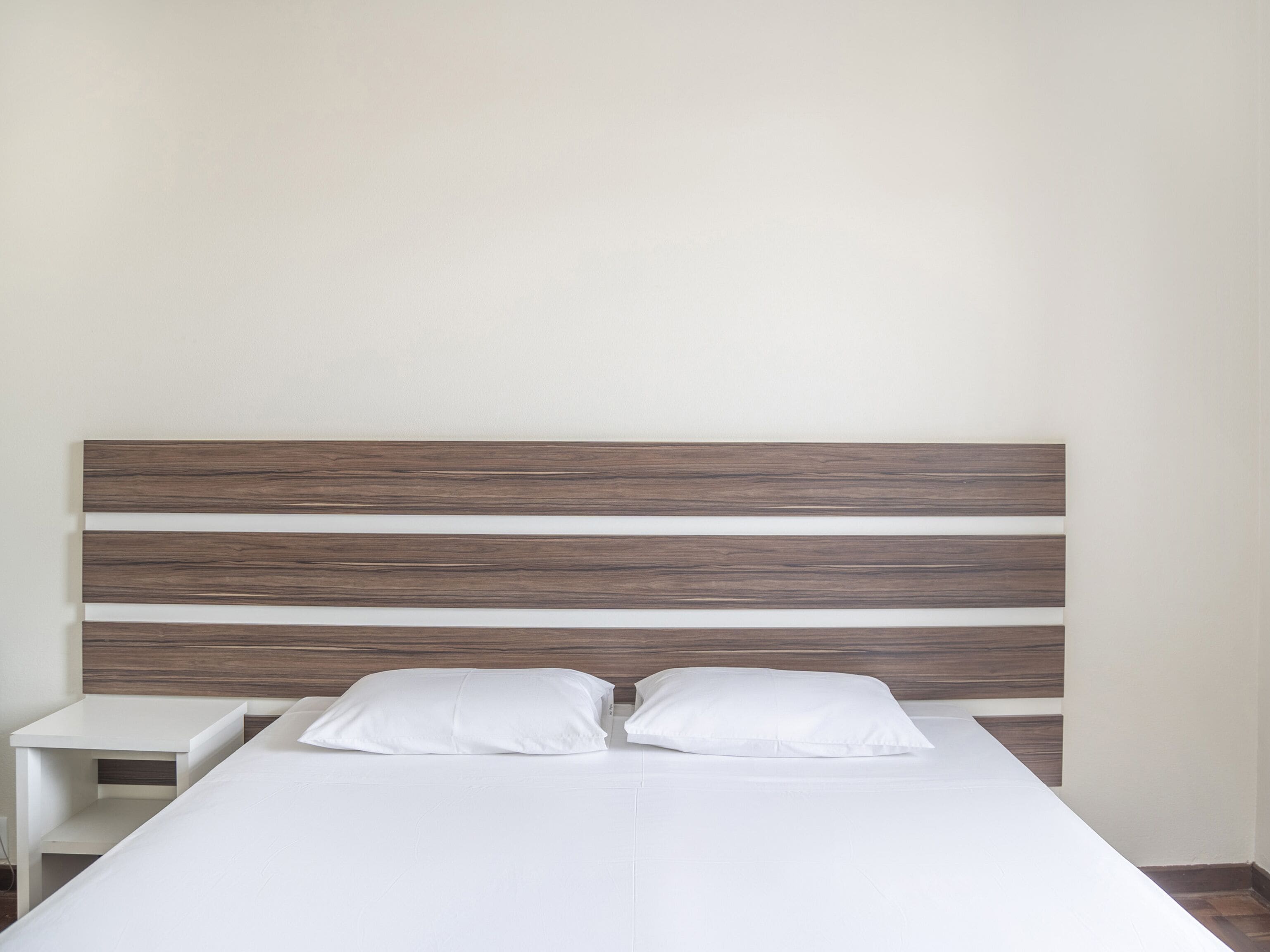 Quarto casal superior, 1 quarto | Wi-Fi de cortesia, roupa de cama