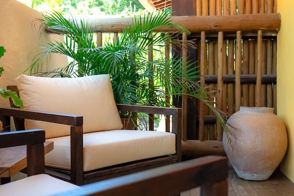 Frigobar, Wi-Fi de cortesia, roupa de cama